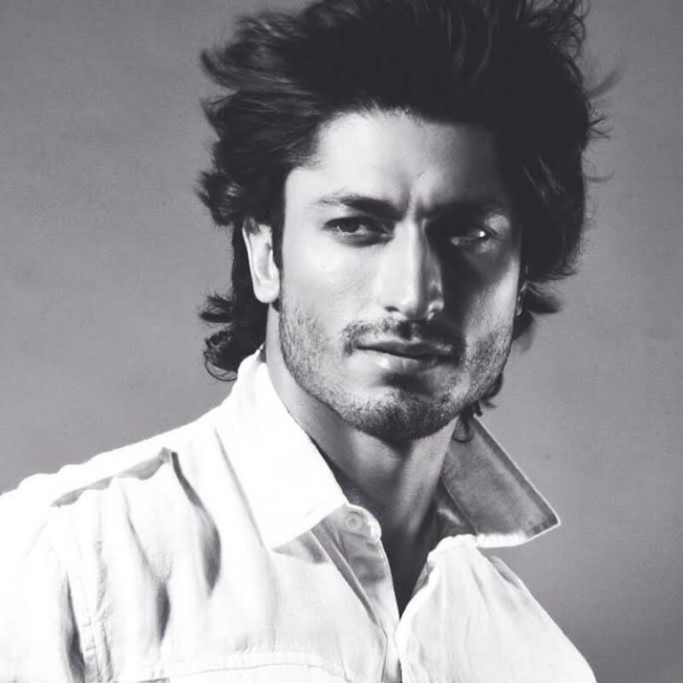 Article dedicated to a sturdy and hardy Bollywood Actor - Vidyut Jammwal